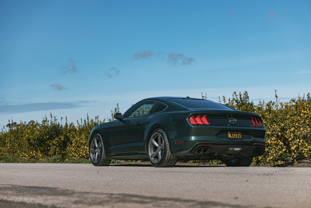 2019 Ford Mustang Bullitt - American Racing TTF - Gray | American Racing